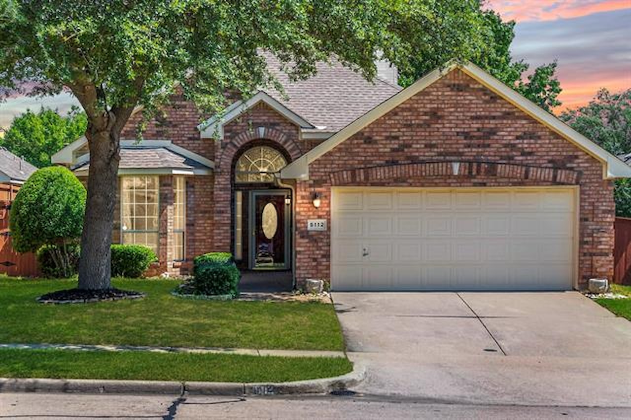 5950 Forest Lawn Drive