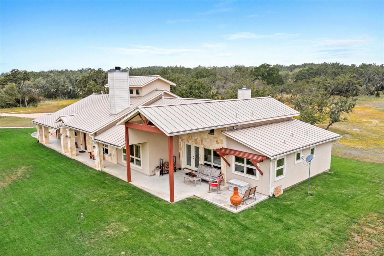 For sale 426 Preiss Ranch RD Blanco, TX farm for sale