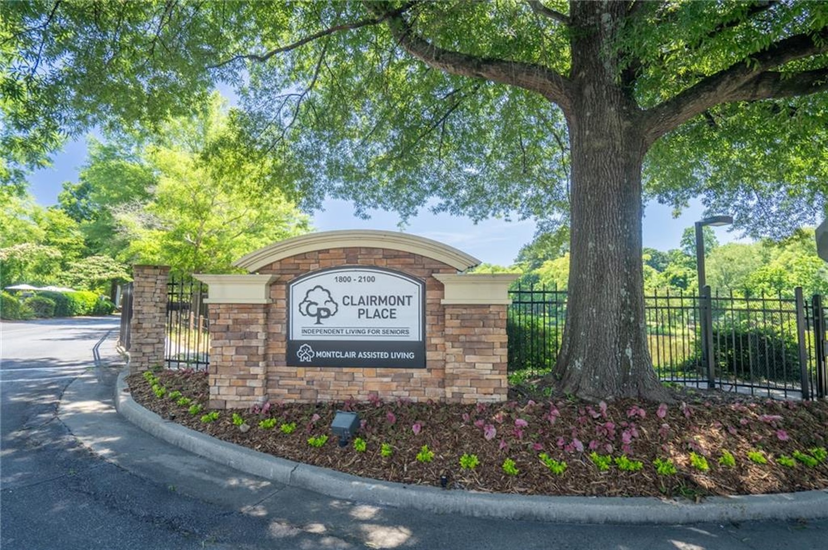 1800 Clairmont Lake #603 Decatur, GA 30033 | MLS 7398048