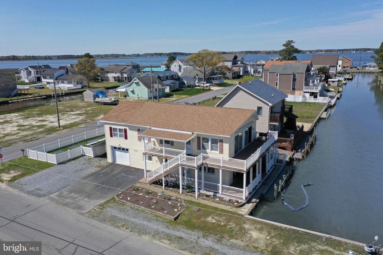 30131 New Castle Rd Dagsboro, DE 19939 | MLS DESU2060418
