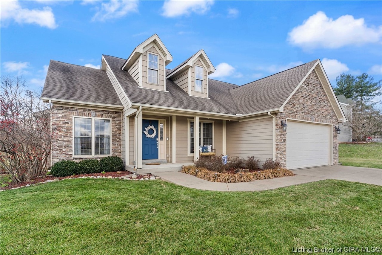 8268 Crimson Creek Dr Georgetown, IN 47122 | MLS 202406272