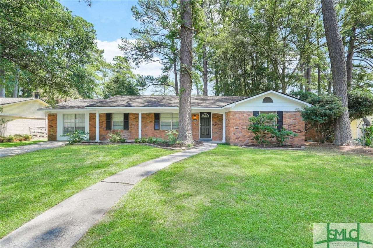 13507 Rockingham Rd in Savannah, GA 31419