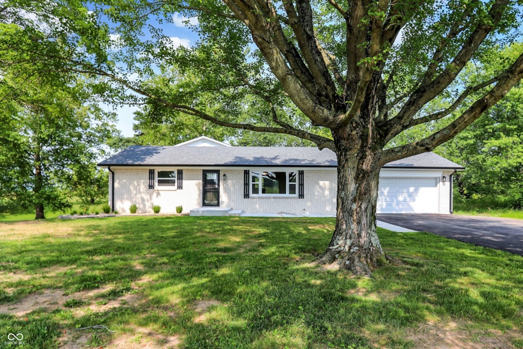 542 N Centerline Rd, Franklin, IN 46131 | MLS #21985598