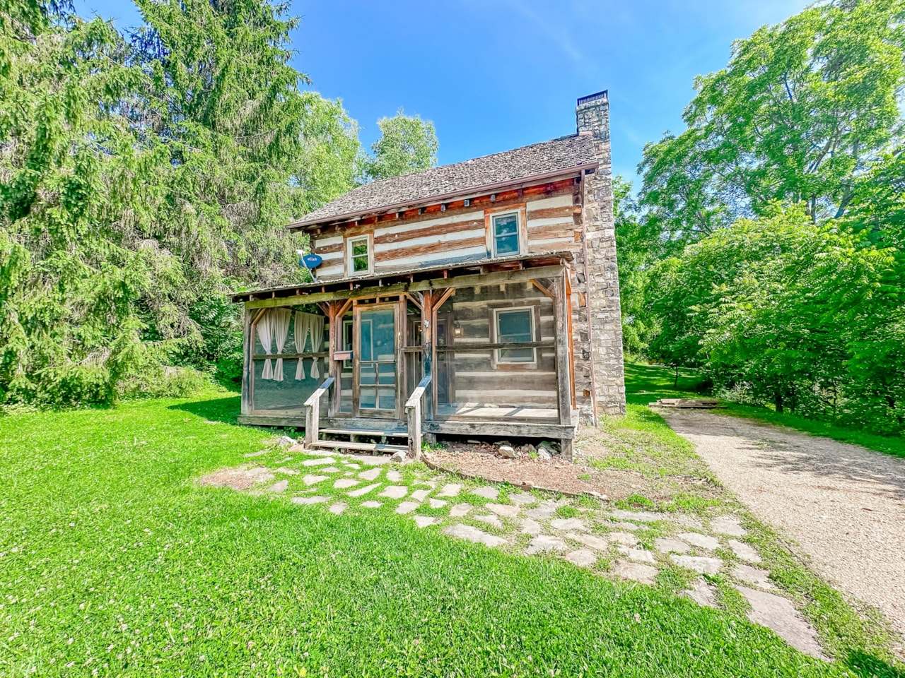 180 Courtney Dr Lewisburg, WV 24901 | MLS 24-807