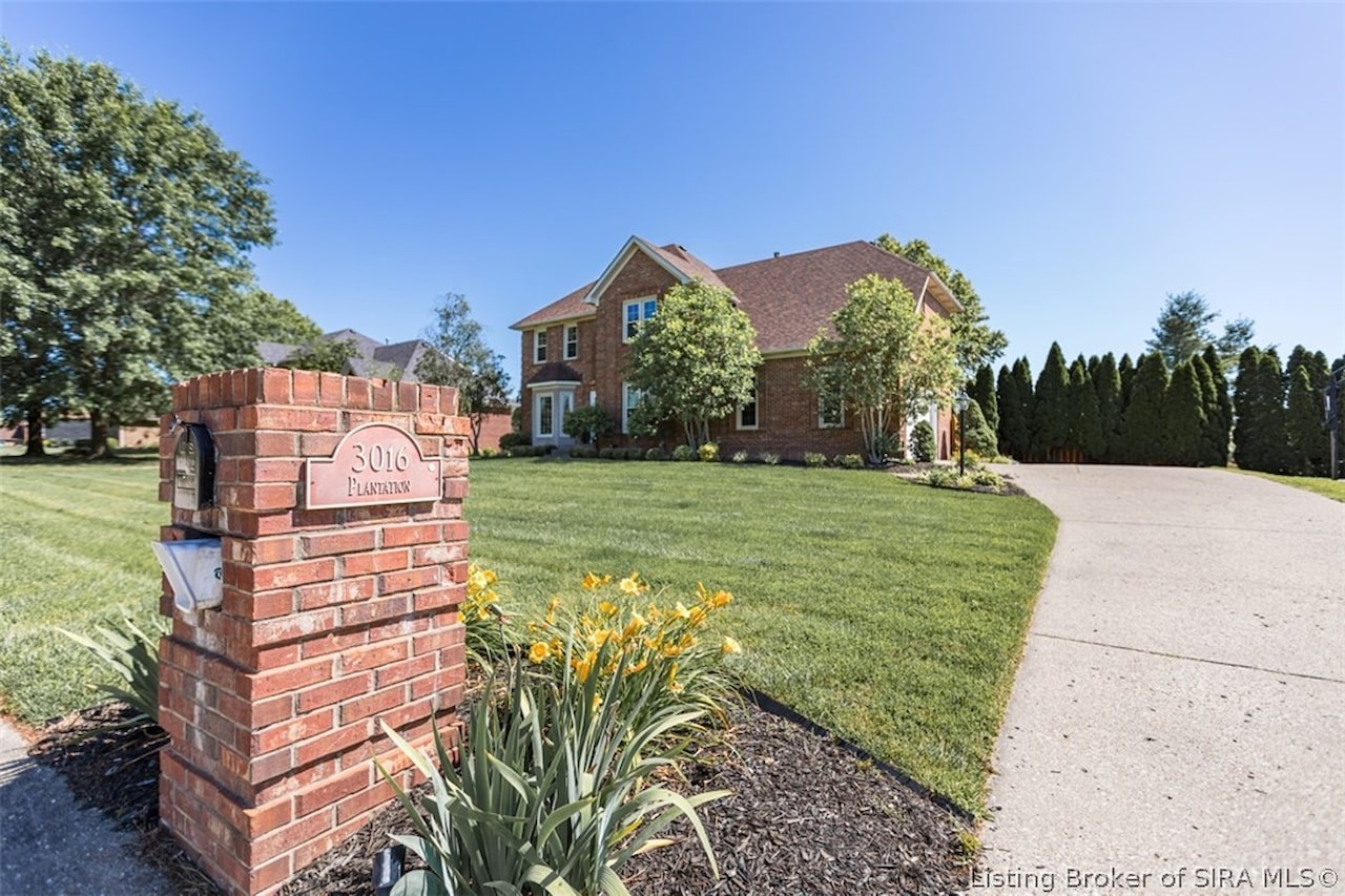 3016 Plantation Dr Sellersburg, IN 47172 | MLS 202408317