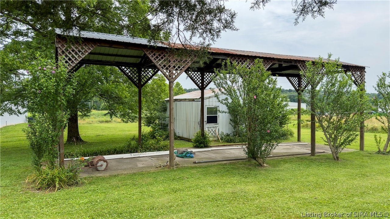 4678 Duffy Rd Floyds Knobs, IN 47119 | MLS 202409074