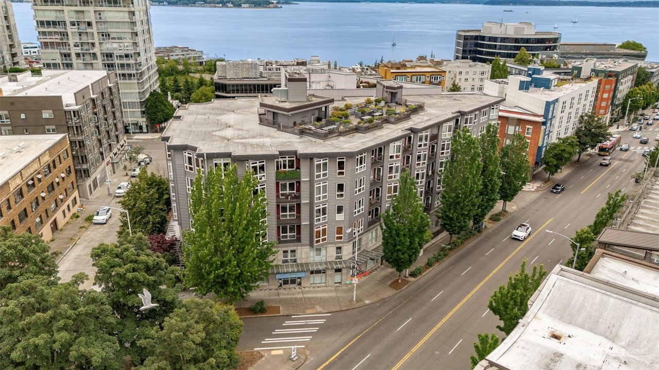 159 Denny Way #512 Seattle, WA 98109 | MLS® 2260048