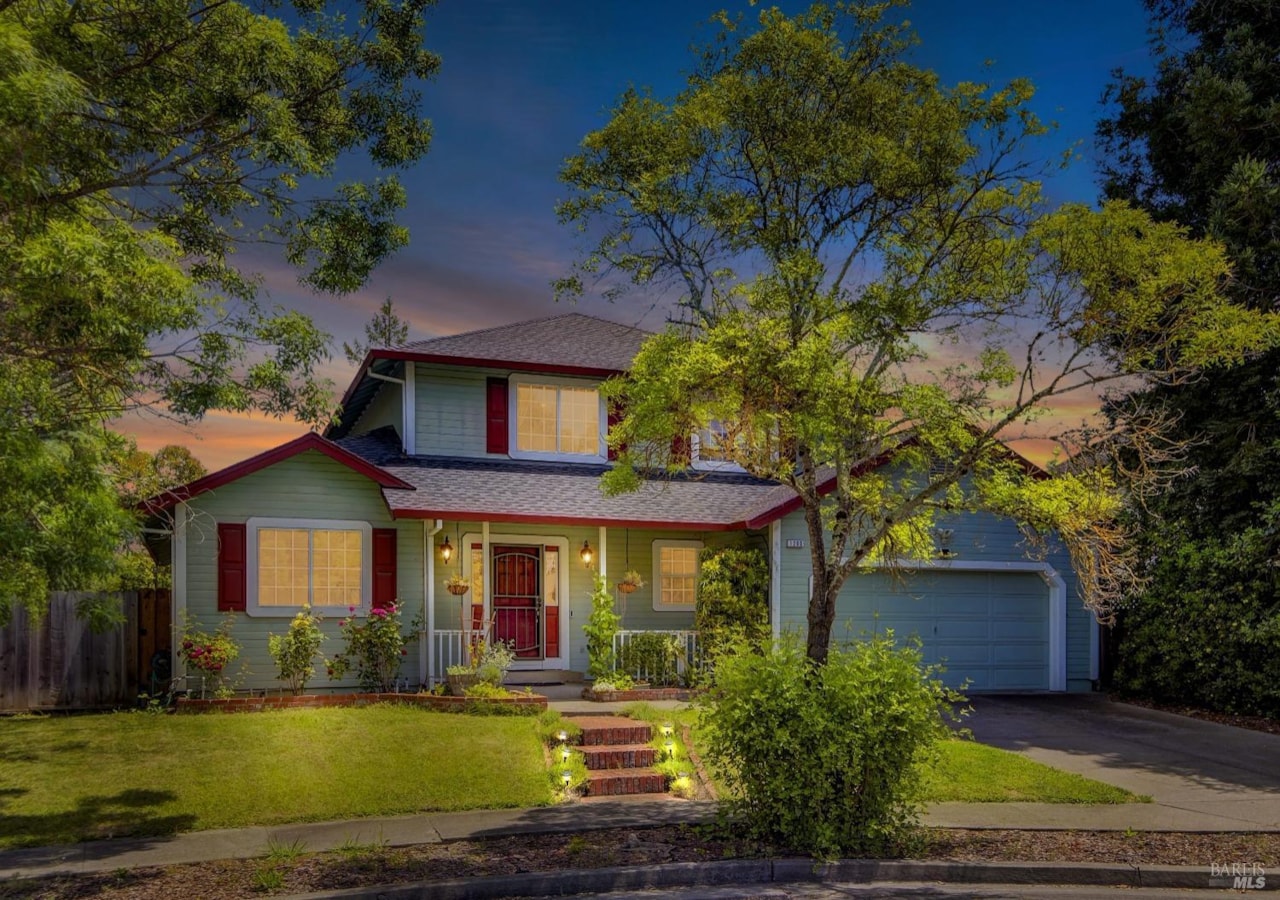 1200 Halyard Drive Santa Rosa, CA 95401 | MLS 324040601