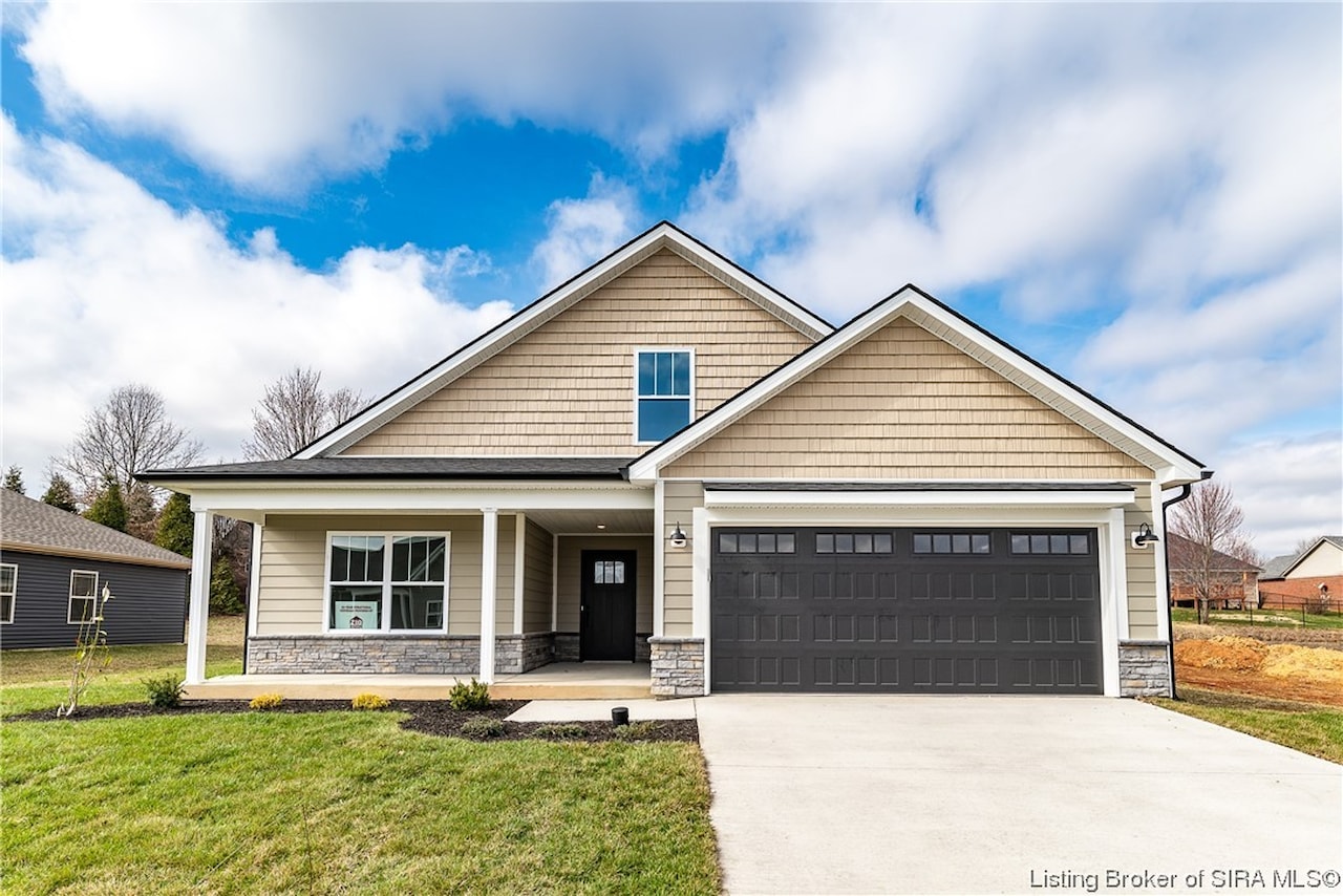 7010 Dylan Circle Georgetown, IN 47122 | MLS 202309497