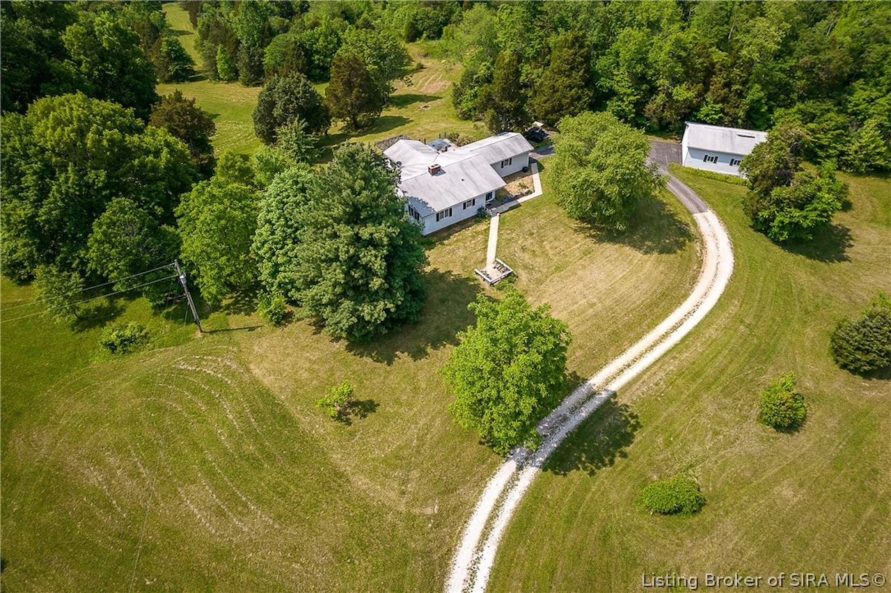 4710 Highway 64 NE Georgetown, IN 47122 | MLS 202408392