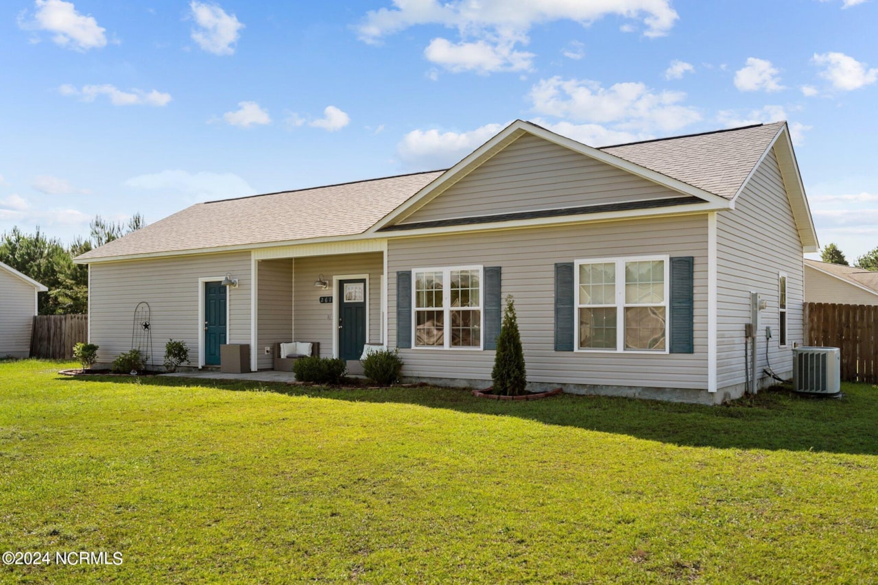 261 Sweet Gum Ln Richlands, NC 28574 | MLS 100457605