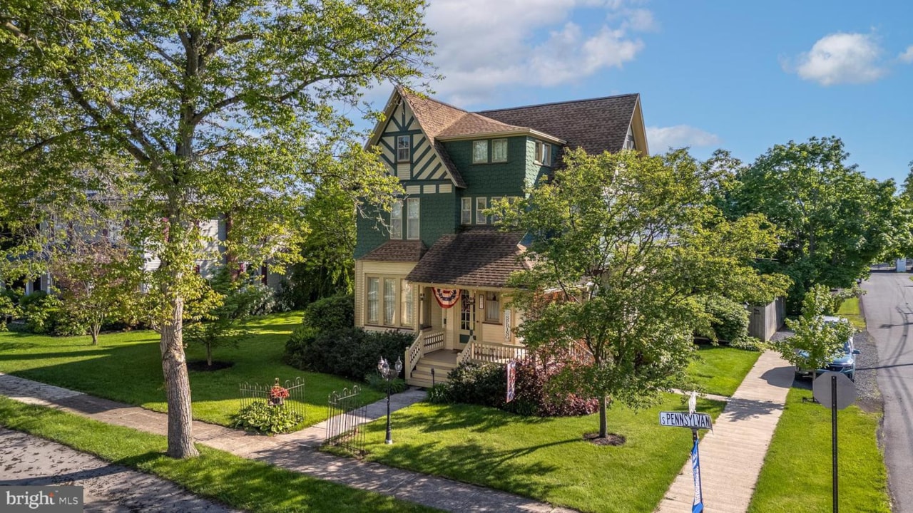 241 S Pennsylvania Ave Centre Hall, PA 16828 | home for sale | KBB