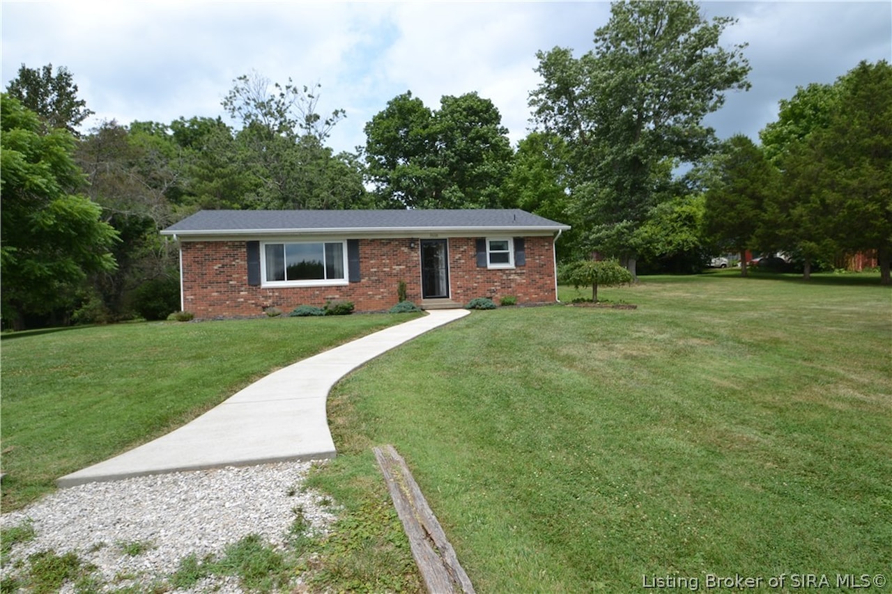 9608 Harrison St Greenville, IN 47124 | MLS 202409030