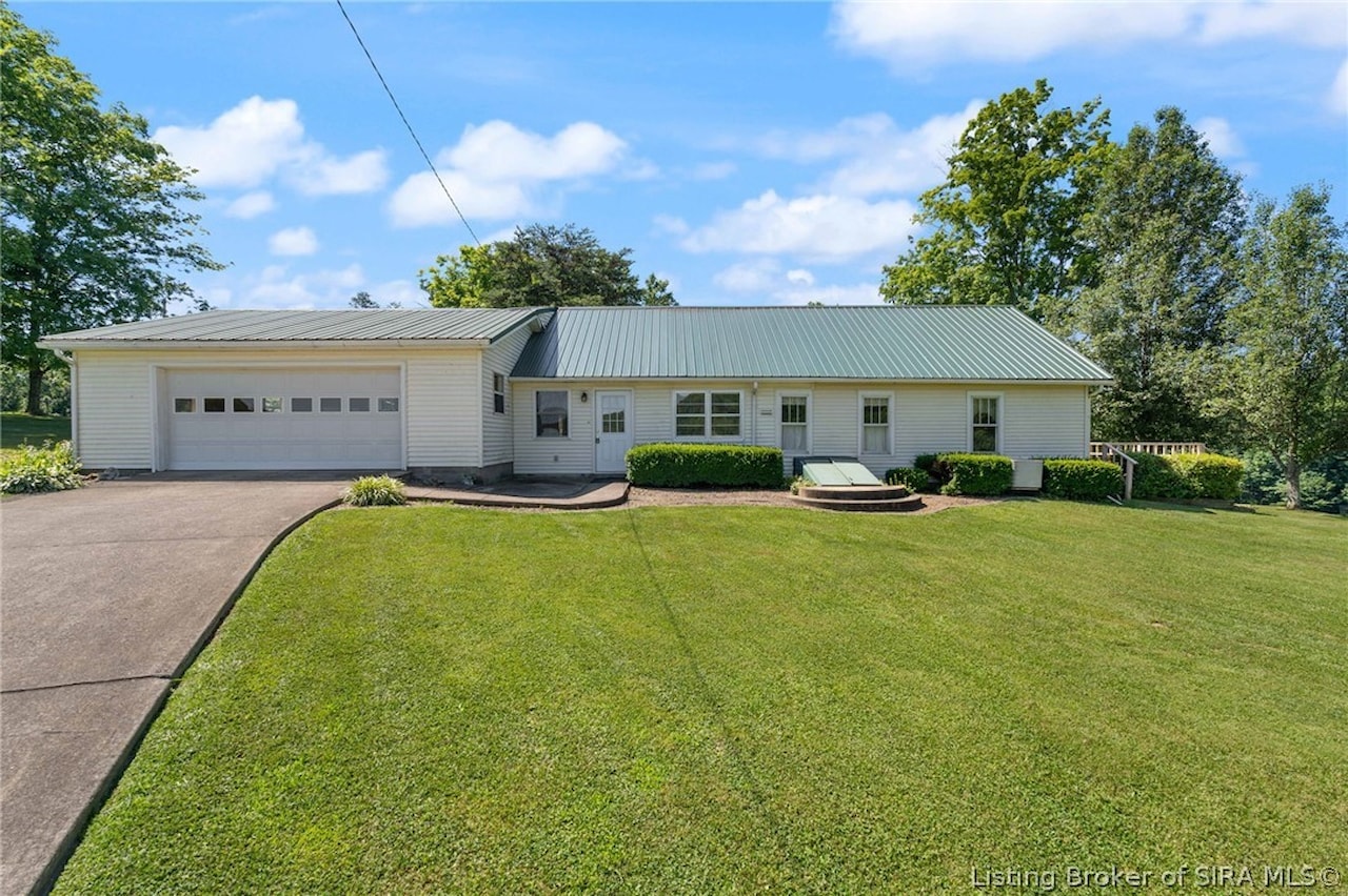 1210 Valley View Rd SW Corydon, IN 47112 | MLS 202408695