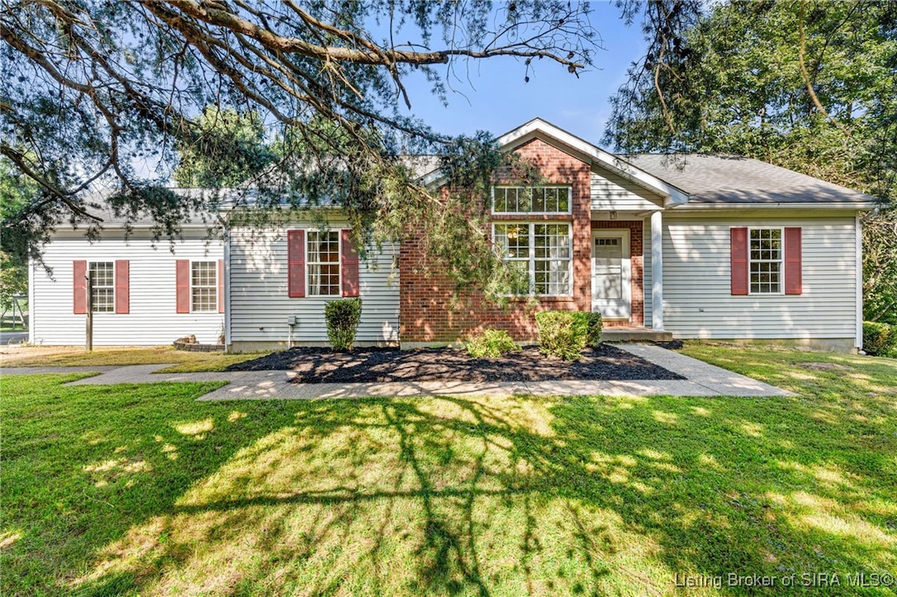 9011 Voyles Rd Greenville, IN 47124 | MLS 2024010438