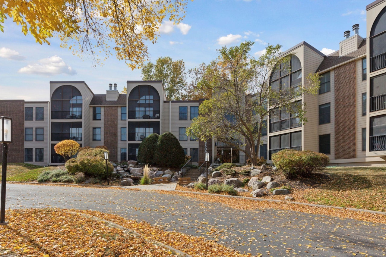 Bloomington Condo 0175 Marsh Park A Condo | MLS 6621941 | 9500 ...