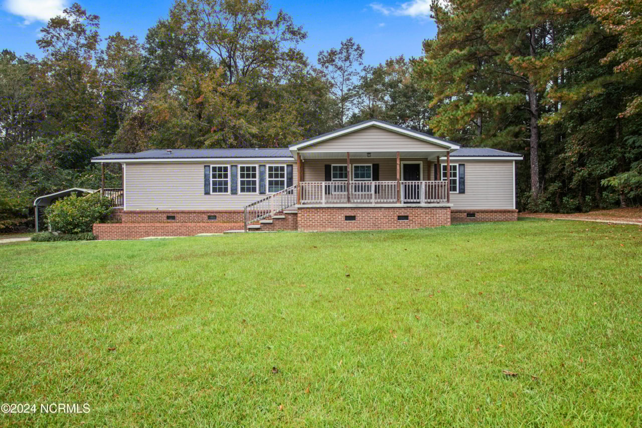 130 Newbold Rd Jacksonville, NC 28540 | MLS 100474019
