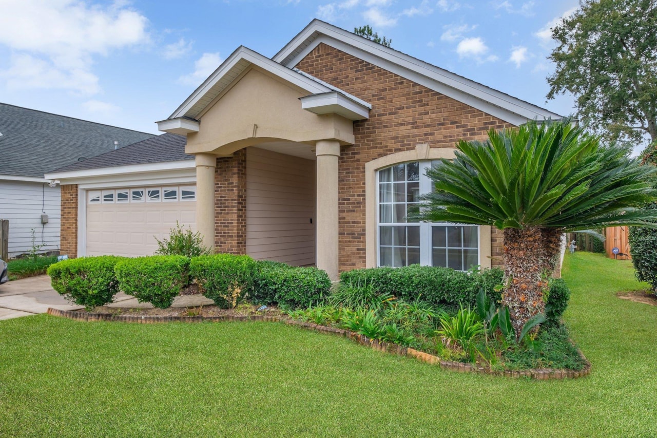 9308 Royal Troon Dr Tallahassee, FL 32312 in Glen At Golden Eagle