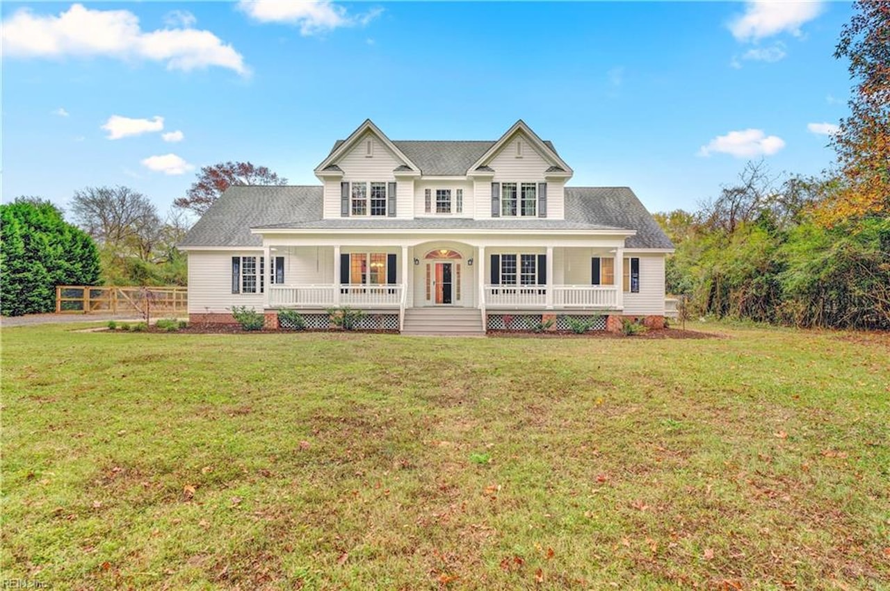 240 Princess Anne Rd Virginia Beach, VA 23457 | MLS 10559918