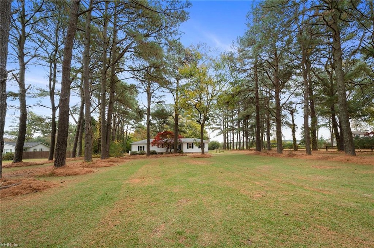 4924 Morris Neck Rd Virginia Beach, VA 23457 | MLS 10560142