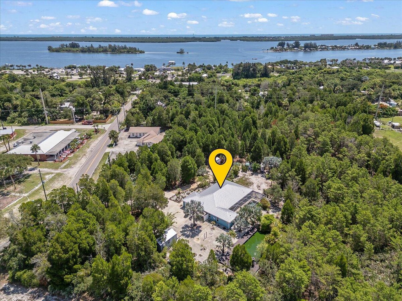 4565 1st St Grant, FL 32949 | MLS 1017310