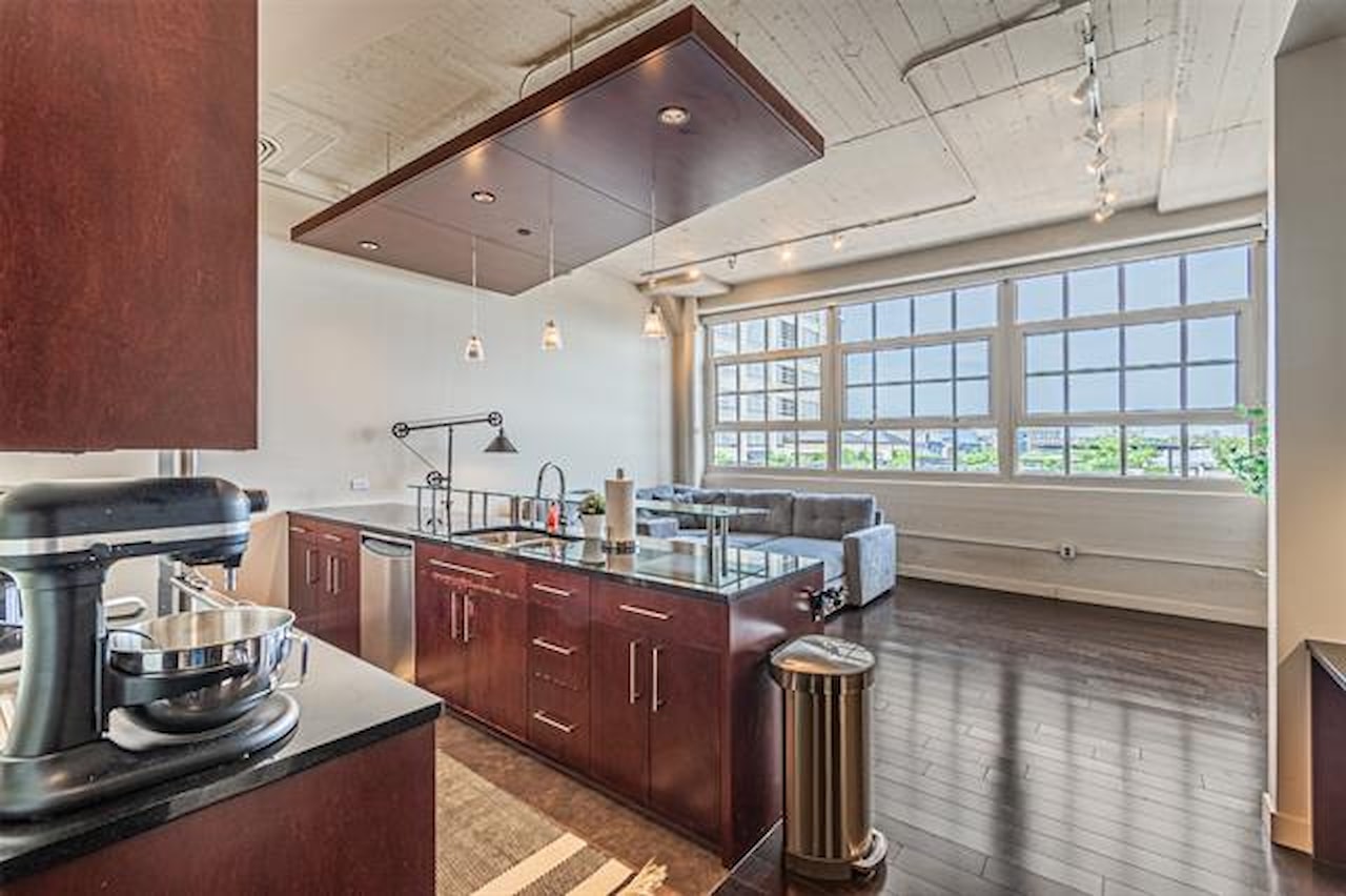 2600 W 7th Street #2410 in Fort Worth is available for $310,000 - MLS ...
