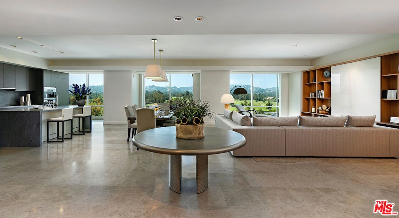 PHOTOS & DETAILS: 1200 Club View Dr #10N, Los Angeles, CA 90024 For ...