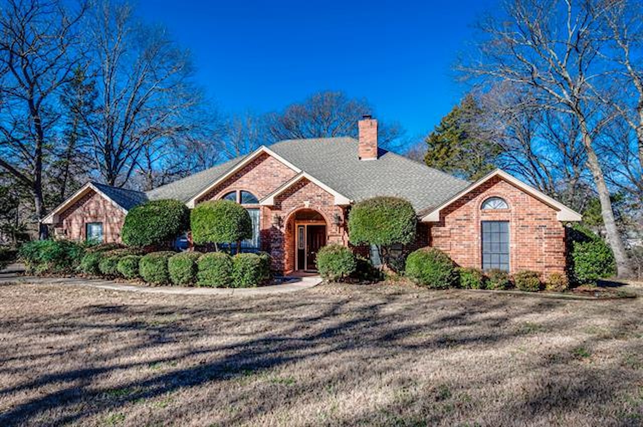 1745 Creek Bend Drive Midlothian, TX 76065 | MLS 20810673