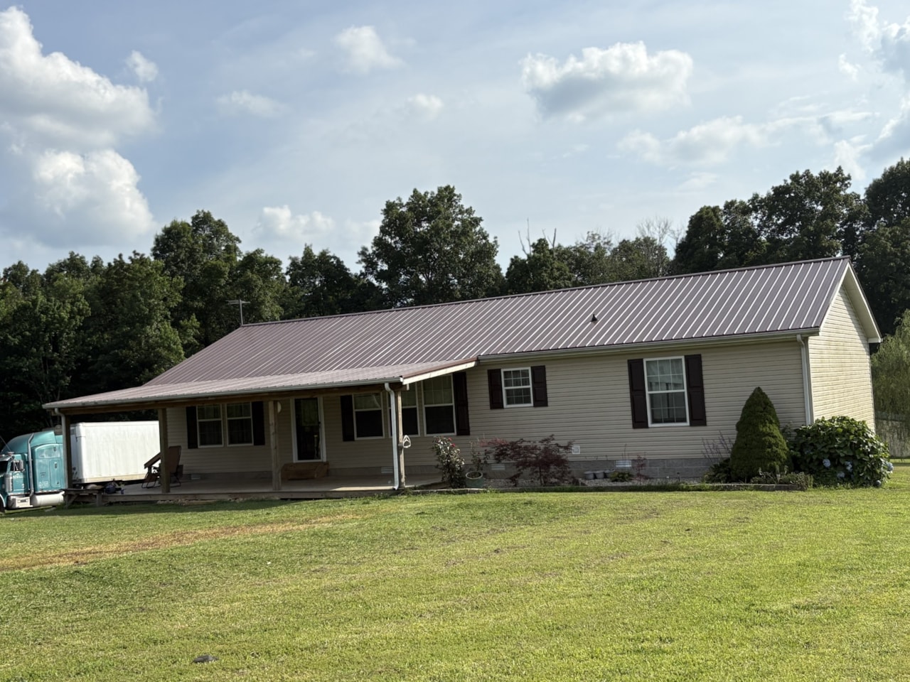 239 Calvert Ridge Rd Westmoreland, TN 37186 | MLS 2786455