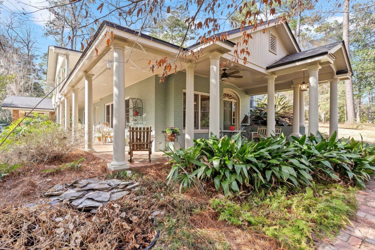 520 Middlebrooks Circle Tallahassee, FL 32312 in