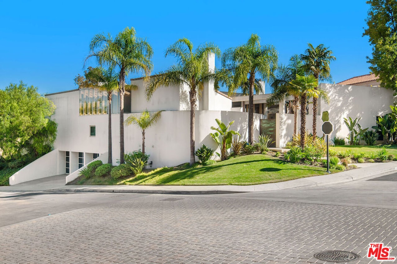 11975 Crest Place, Beverly Hills, CA 90210 | RubyHome