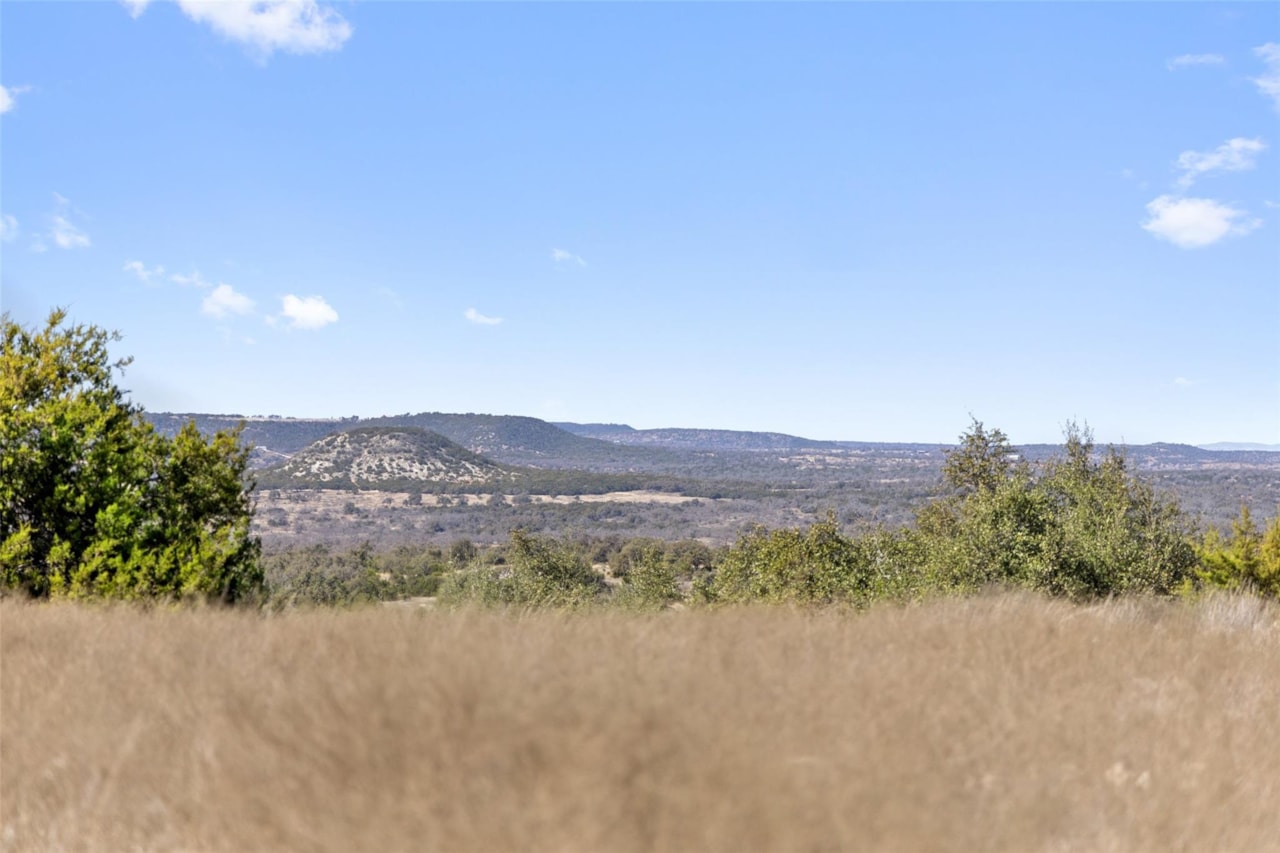 For sale 9069 Ranch Road 1323 RD Fredericksburg, TX farm for sale