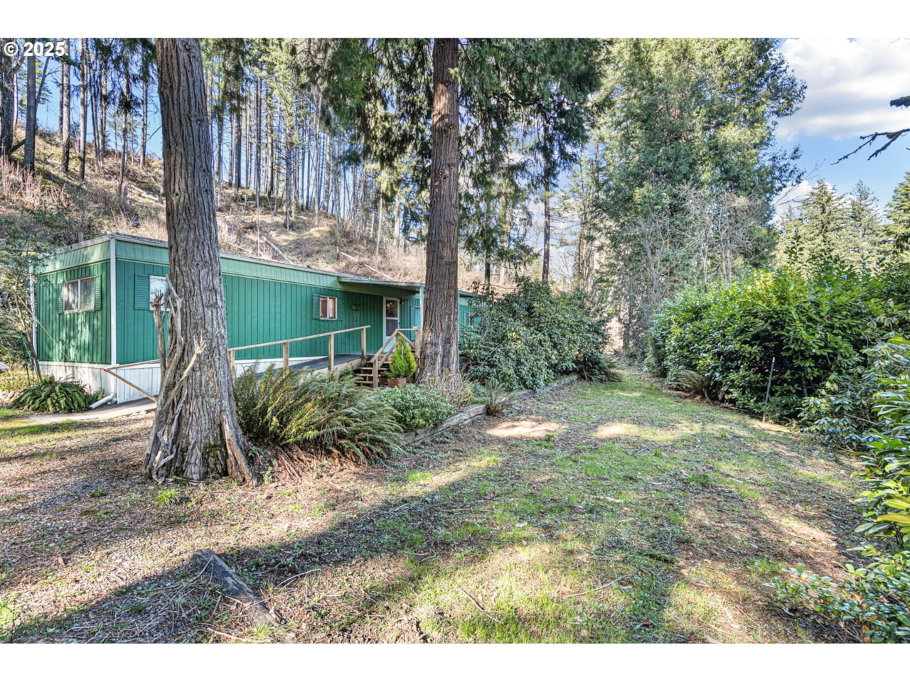 44531 Mckenzie HWY Leaburg, OR 97489 | MLS 353195662