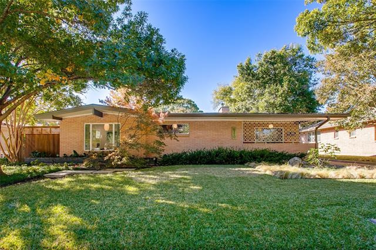 6210 Crestmont Drive, Dallas, TX 75214 | KnoxRE.com