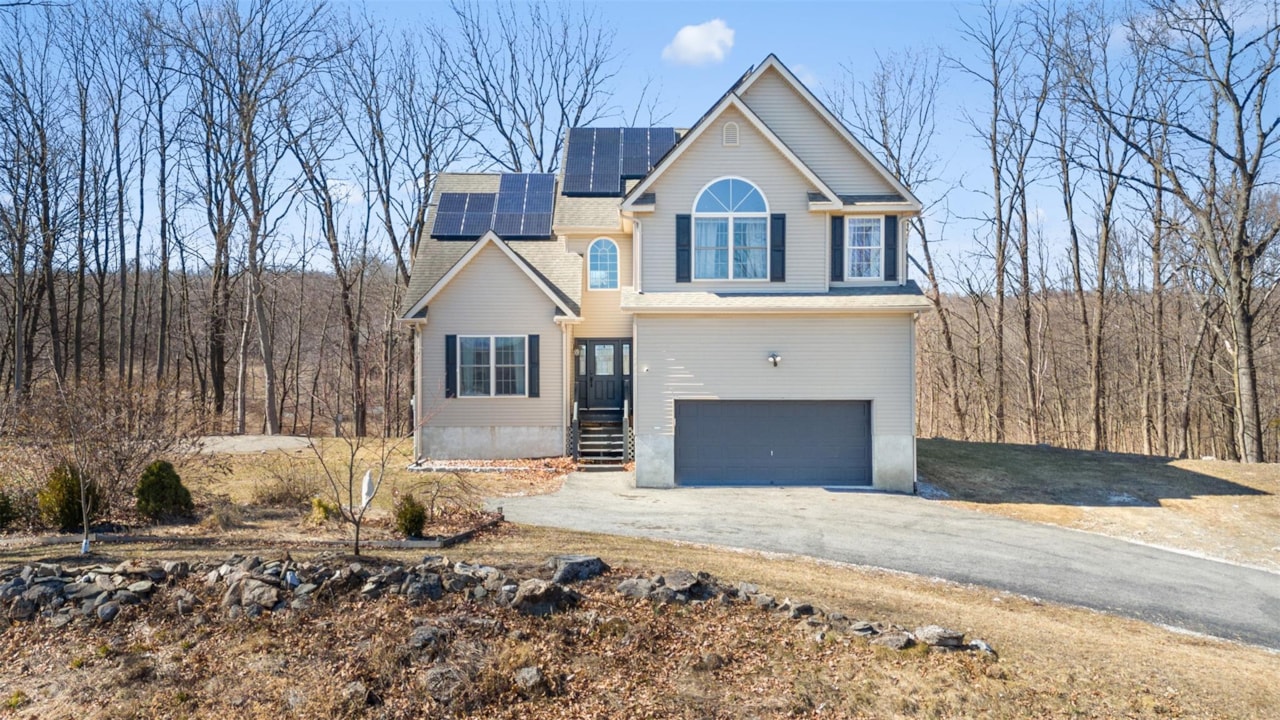 89 Old Post Rd Marlboro, NY 12542 | MLS 829698
