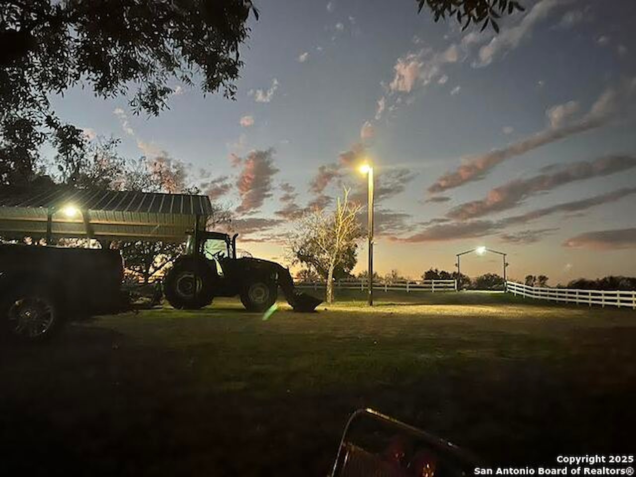 For sale 480 Cr 6721 Natalia, TX farm for sale