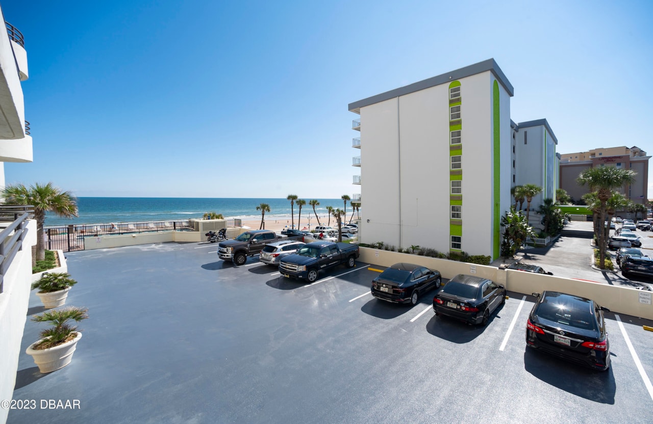 3115 S Atlantic Ave #B050 Daytona Beach Shores, FL 32118 | MLS 1116890