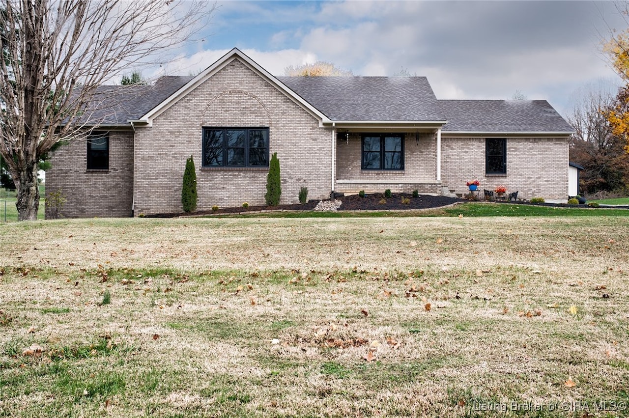 7197 High Jackson Rd Charlestown, IN 47111 | MLS 202505468