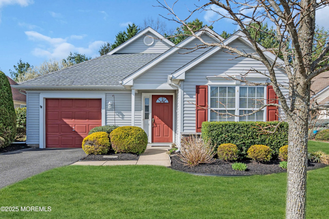 2338 Logan Ct Toms River, NJ 08755 | MLS 22509716