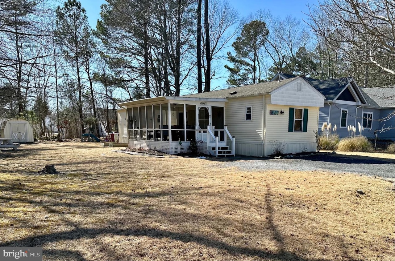 37138 Pinewood Rd Ocean View, DE 19970 | MLS DESU2079082