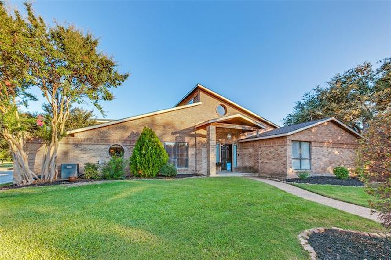 18424 Voss Road, Dallas, TX 75287 | KnoxRE.com