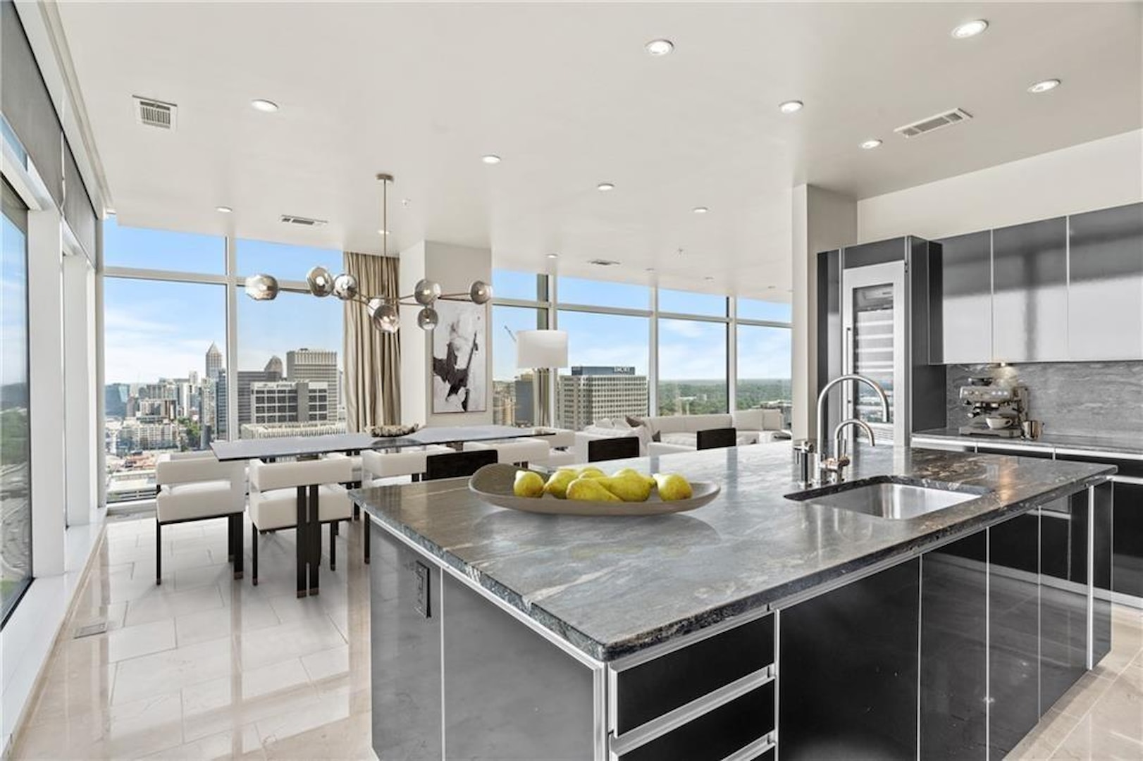 45 Ivan Allen Jr Boulevard NW #2602 Atlanta, GA 30308 | MLS 7562941