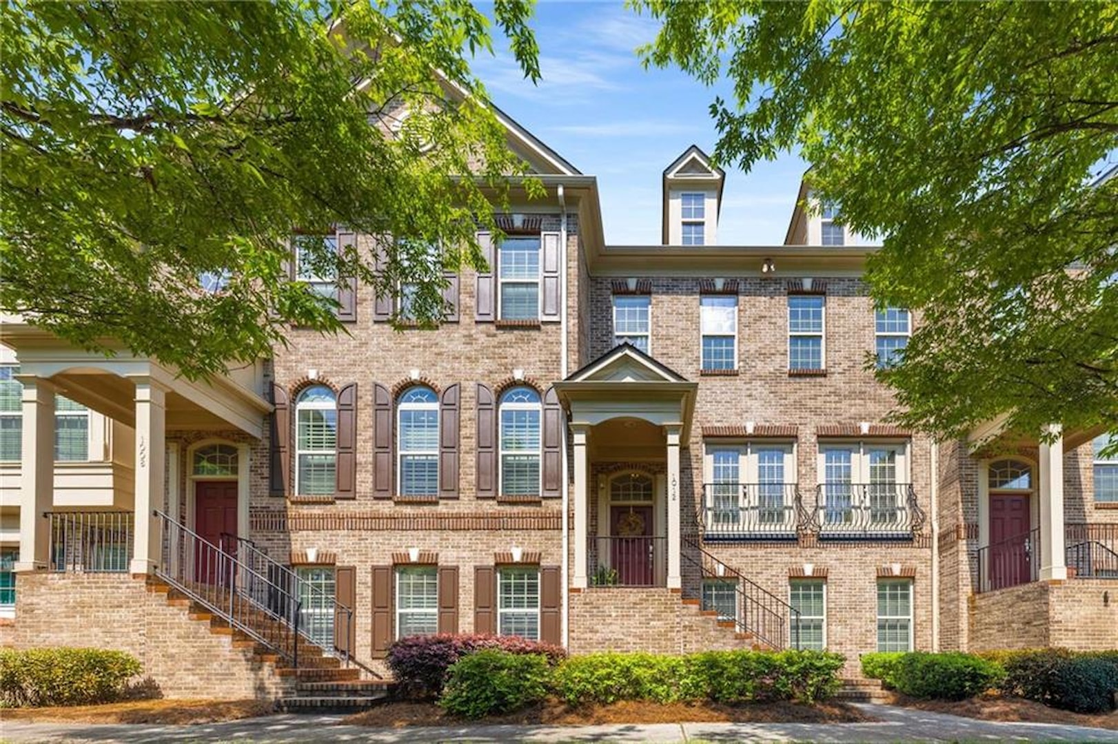 1012 E Paces Chase Atlanta, GA 30326 | MLS 7557788