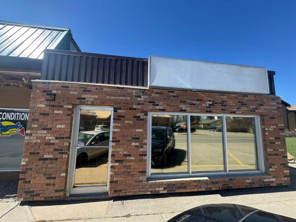 116 Centre St N Sundre, AB, T0M1X0 - MLS#A2196505