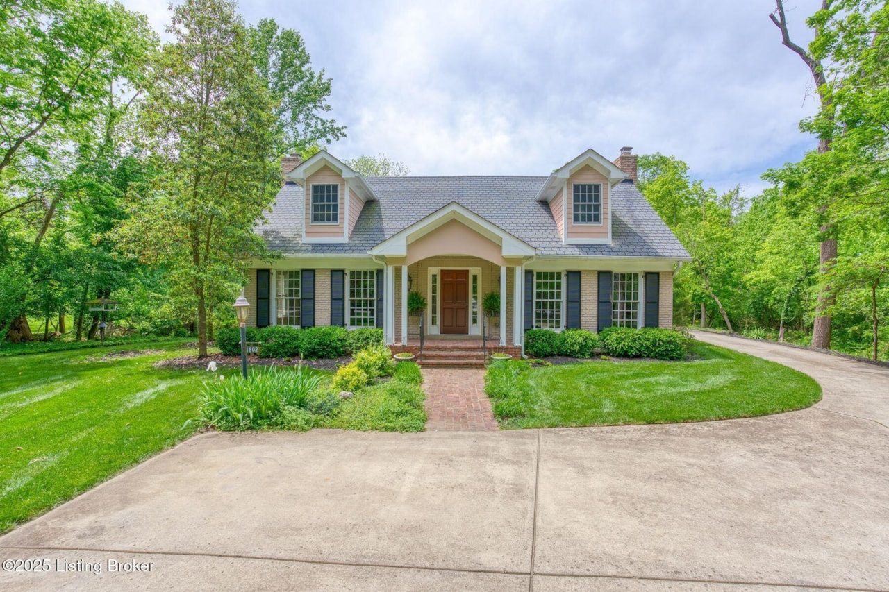 1802 Evergreen Rd Anchorage, KY 40223 | MLS #1686414