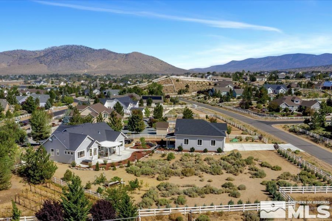 2603 Skyline Dr Minden, NV 89423 | MLS 250001379