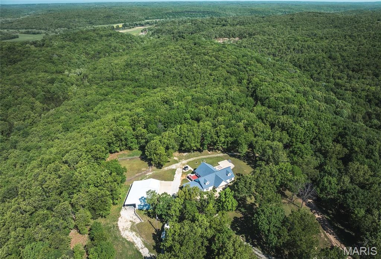 21002 Private Drive 8498 in Newburg, MO