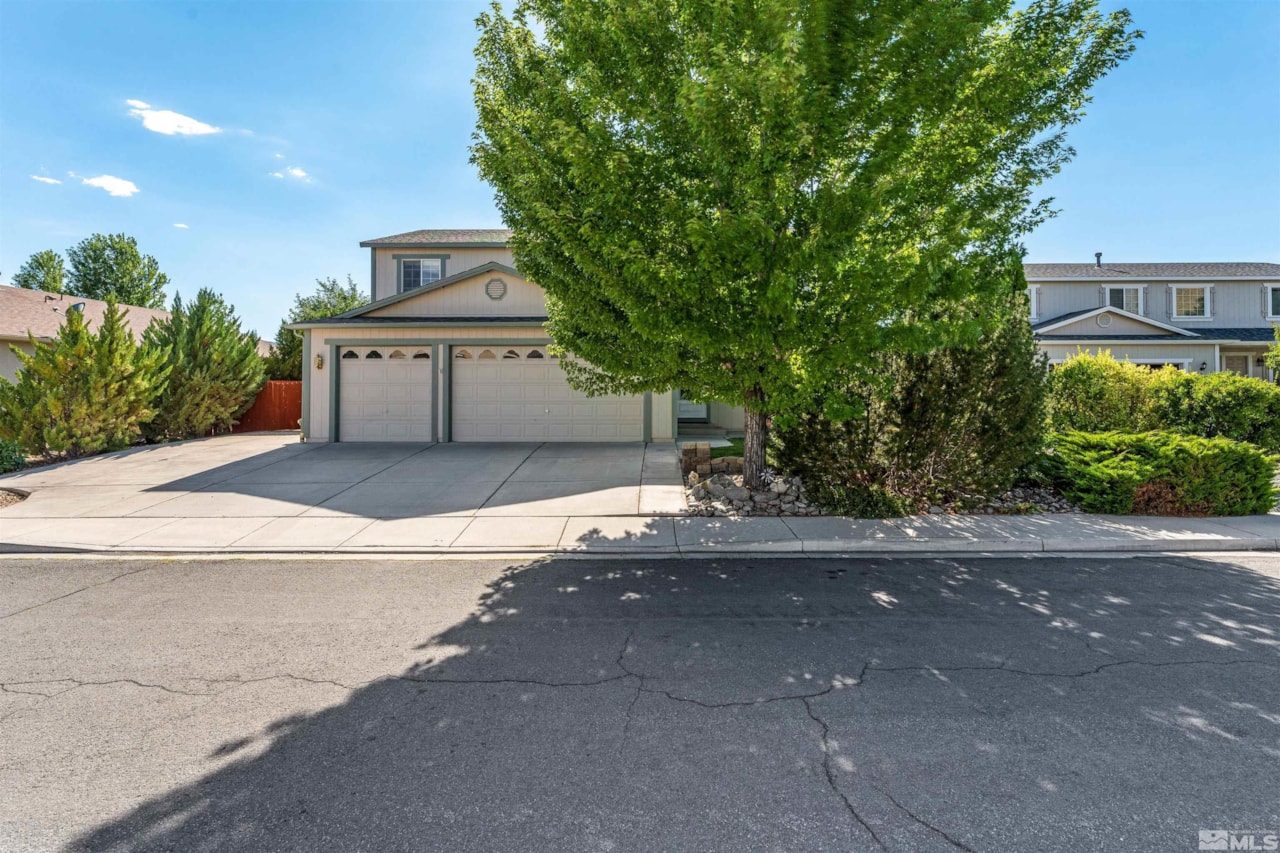 17241 Desert Lake Ct, Reno, NV 89508 – PHOTOS – MLS #240009171