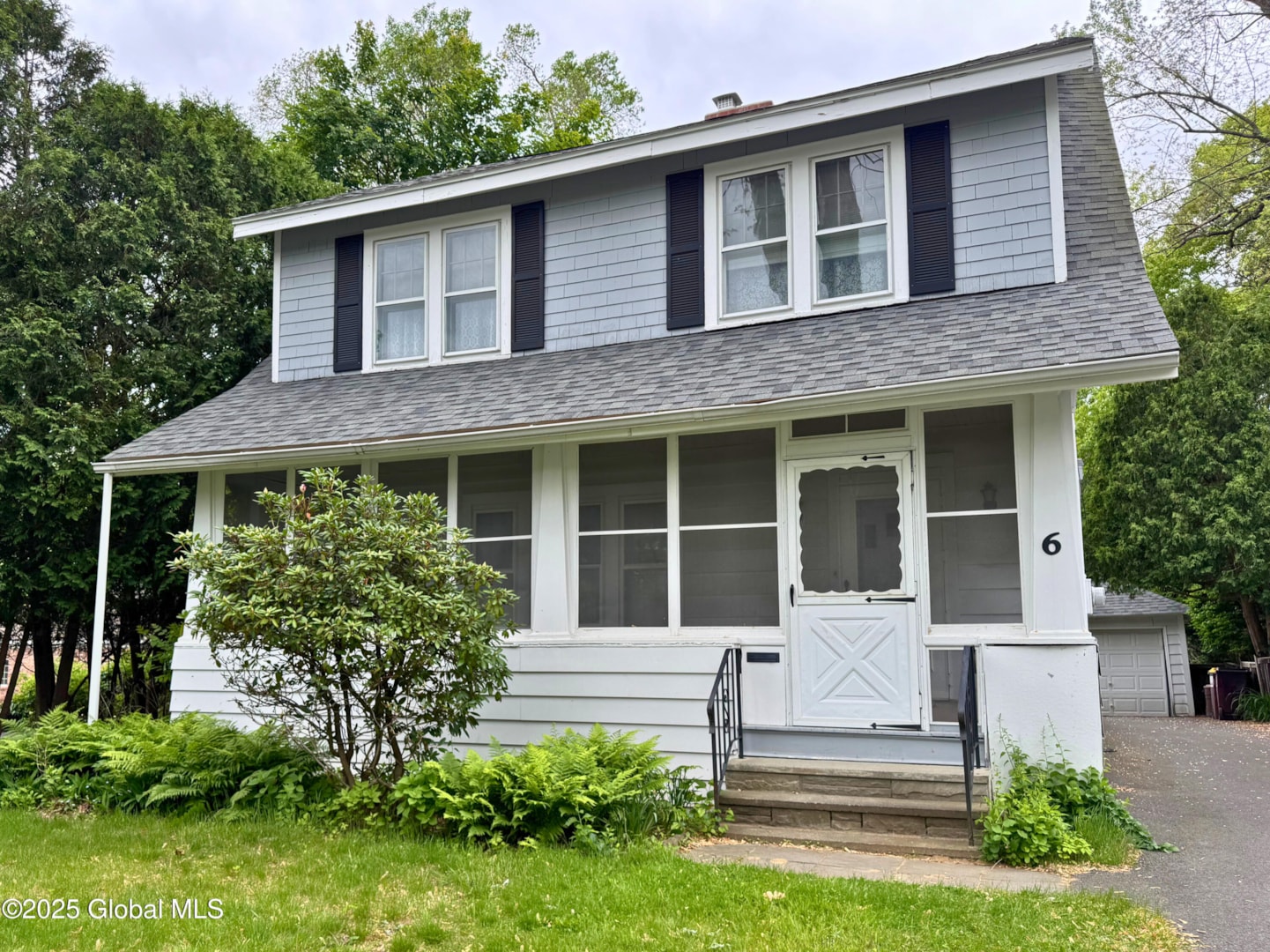 6 Rural Place Delmar, NY 12054 | MLS 202518010