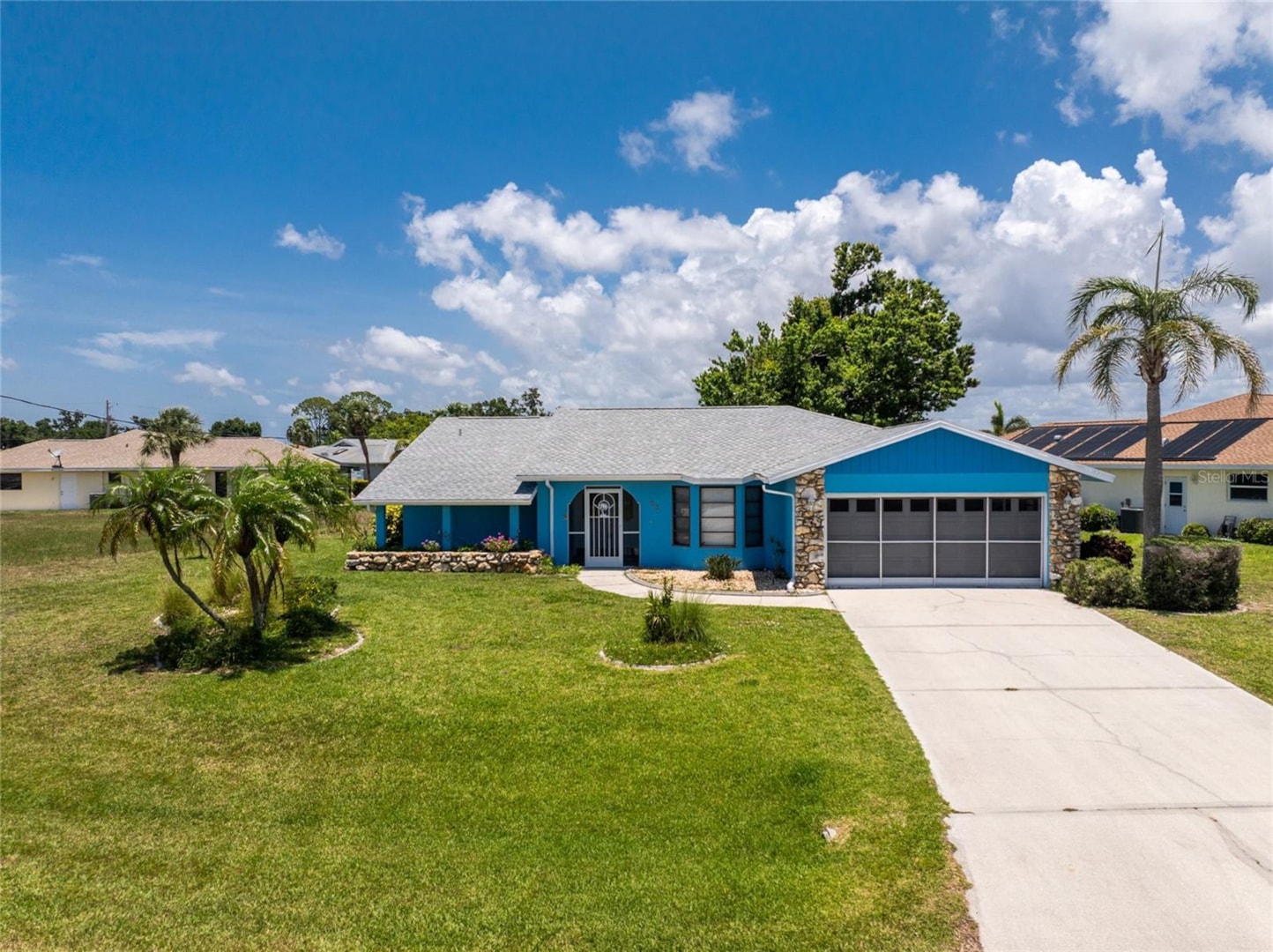 23 Bunker CIRCLE, Rotonda West, FL 33947 - MLS # D6142472